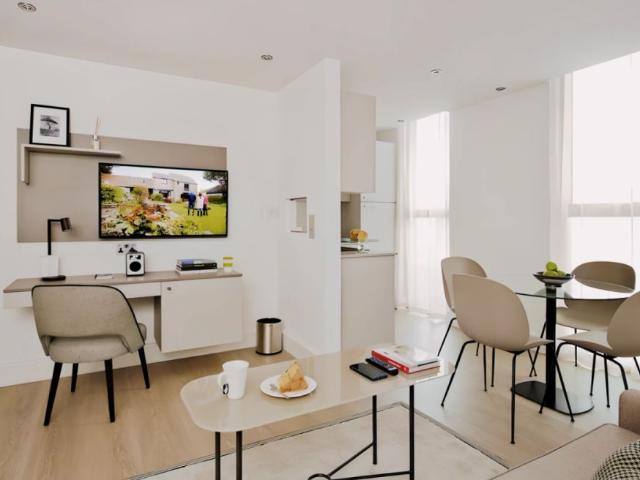 Deluxe 2 Bed Apartment