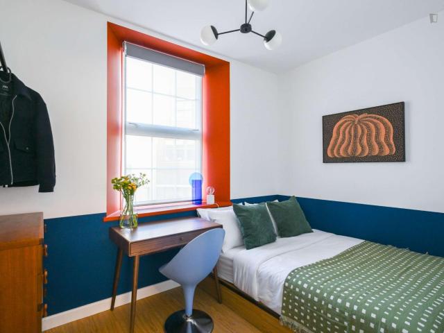 Deluxe 4 bedroom triplex flat in Islington Has an Apartment