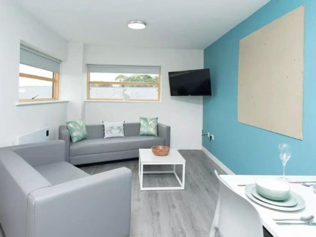 Deluxe Ensuite