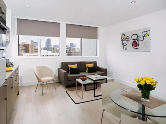 Deluxe Studio Apartment