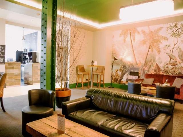Deluxe Studio Apartment