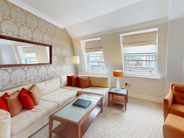 Deluxe Two Bedroom Serviced Apartment in the heart of the City of London