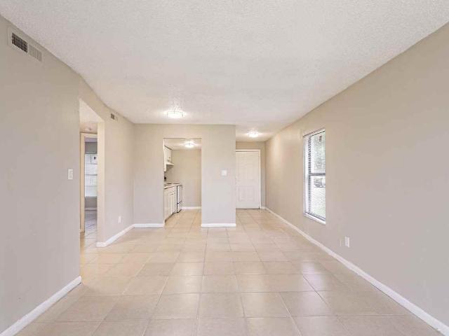 Del Rio Apartment Homes 2 Bedroom Apartment for Rent at 5013 E Sligh Ave, Tampa, FL 33617