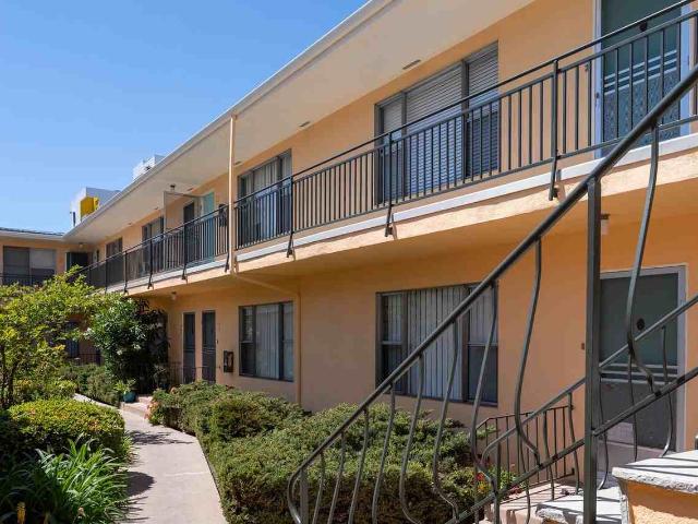Del Rio Apartments 1 Bedroom Apartment for Rent at 338 Linden Ave, Long Beach, CA 90802 Downtown Long Beach