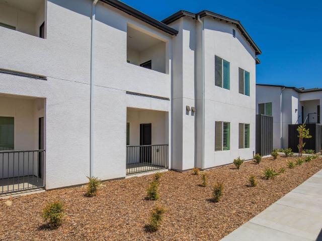 Del Rio Apartments