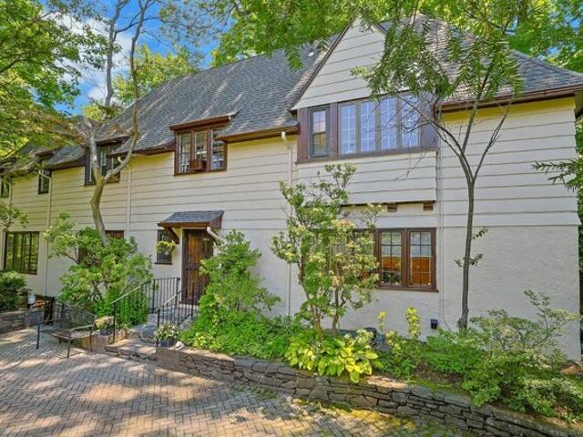 Delafield Ave, Bronx, Home For Sale