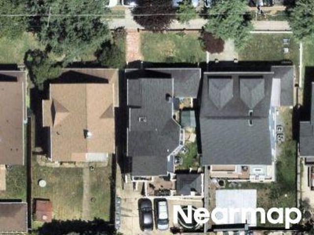 Delafield Pl NW