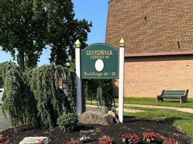 Delaire Landing Rd Unit,philadelphia, Condo For Sale