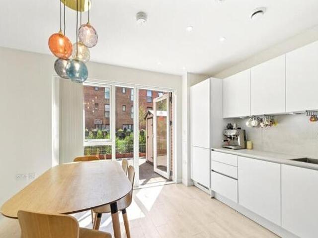 Delamotte Close, Harrow, 3 Bedroom Town