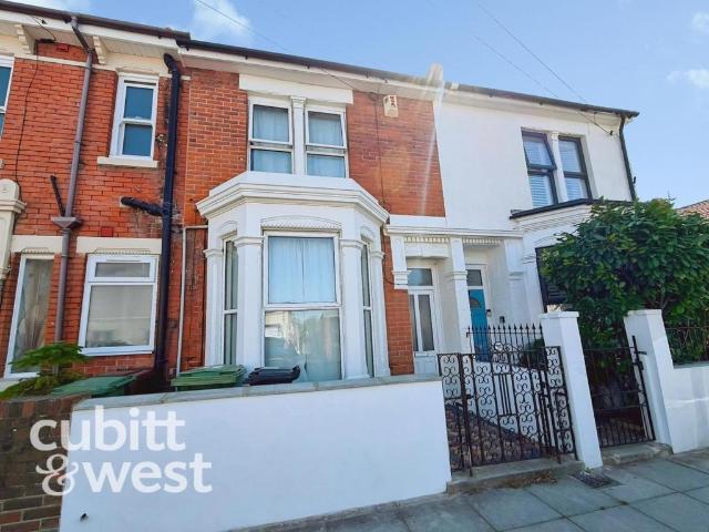 Delamere Road Southsea PO4 4 bed terraced house to rent £1,900 pcm £438 pw