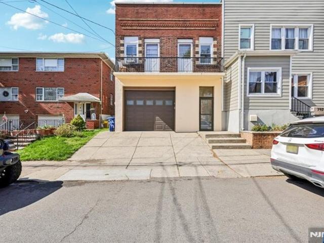 Delano Pl, Fairview, Home For Sale