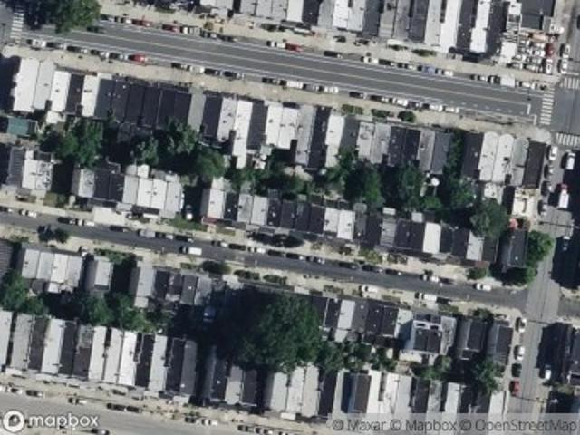 Delancey St