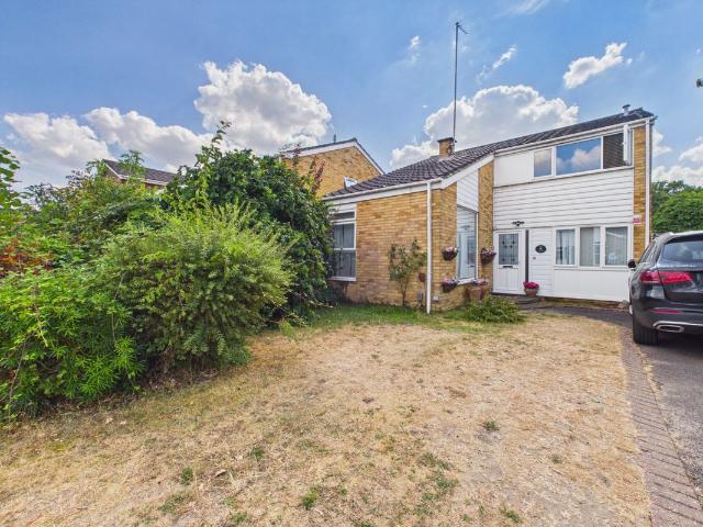 Delane Drive, Winnersh, Wokingham, Berkshire RG41, 3 bed detached house to rent, £2,000 pcm | PrimeLocation