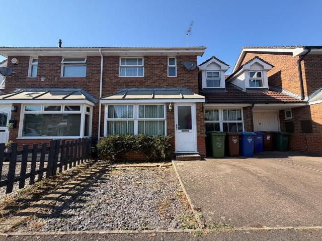 Delapre Drive, Banbury OX16 3 bed terraced house to rent £1,495 pcm £345 pw
