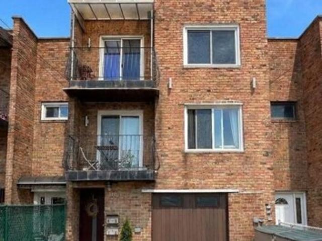 Delaware Ave, Staten Island, Home For Sale