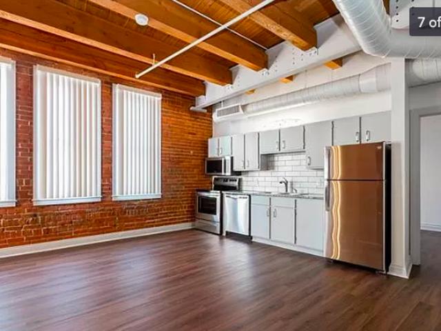 Delaware Lofts Studio Apartment for Rent at 509 Delaware St, Kansas City, MO 64105 River Market