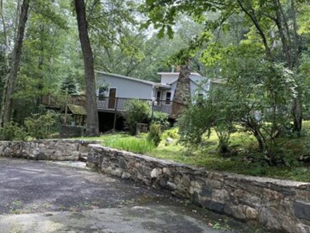 Delaware Rd, Easton, Home For Sale