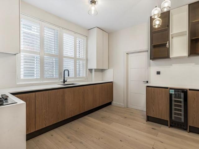 Delaware Road, W9, London