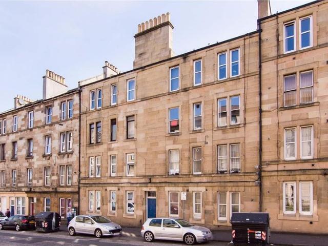 Delightful decorated first floor flat quietly located to the rear of a traditional tenement building. This one bedroom property is presented to the market fully furnished