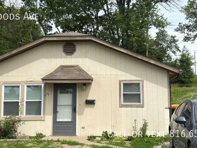 Delightful 2 Bedroom Bungalow Home 317 Woods