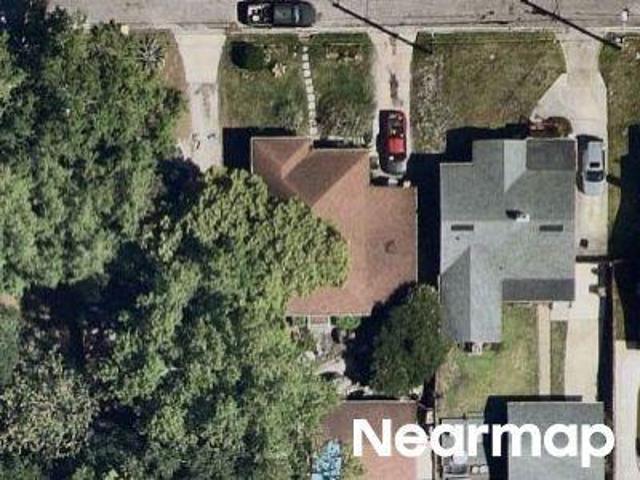 Dellwood Ave