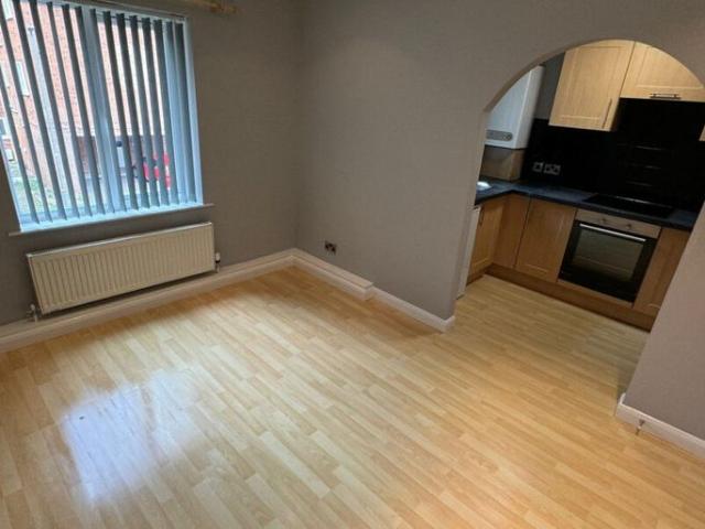 Delph Court, Woodhouse, Leeds, LS6 2HL