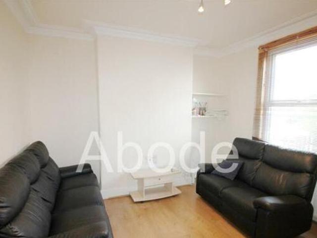 Delph Mount, Woodhouse, 1 Bedroom House