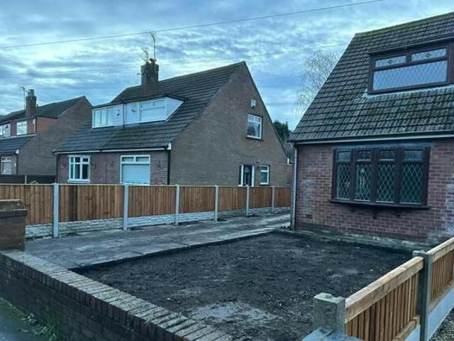 Delphside Close, Orrell, 2 Bedroom Semi detached