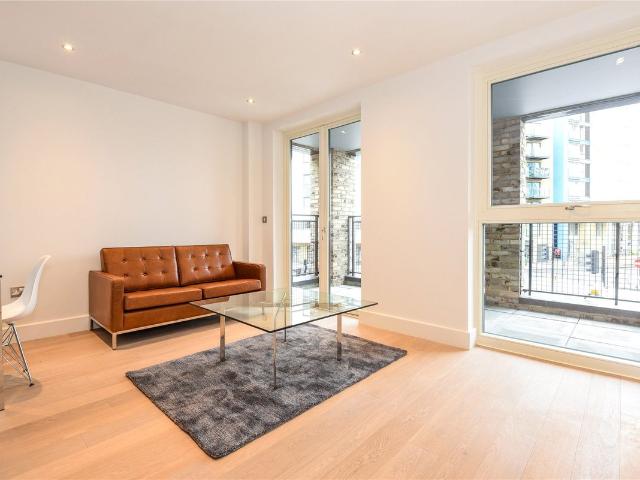 Deptford Bridge, London SE8, 2 bed flat to rent, £2,250 pcm | PrimeLocation