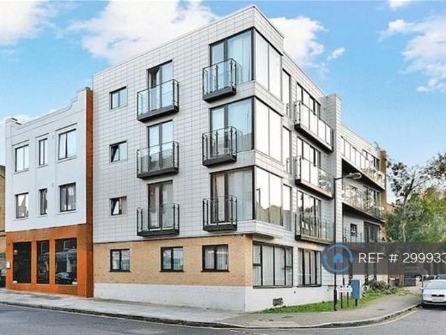 Deptford Ferry Road, London, E14 2 bed flat to rent £1,950 pcm £450 pw