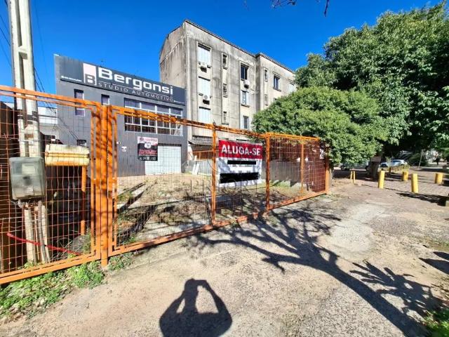 Depósito 250 m² no bairro navegantes