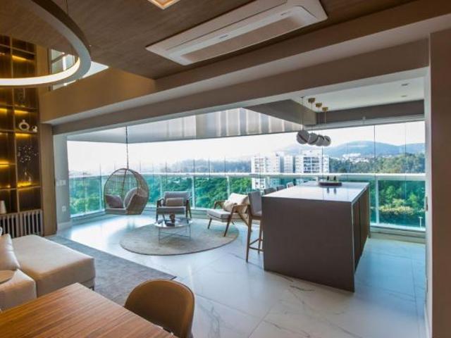 Departamento com 4 quartos, 376 m² à venda em Alphaville
