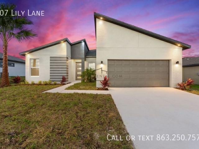 Deposit Free! Modern, energy efficient home with ALL of the upgrades!
