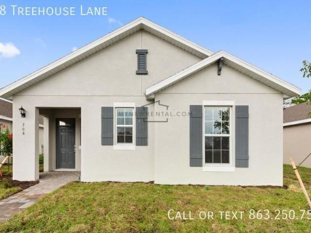 Deposit Free! Modern, energy efficient home with ALL of the upgrades! Labelle, FL