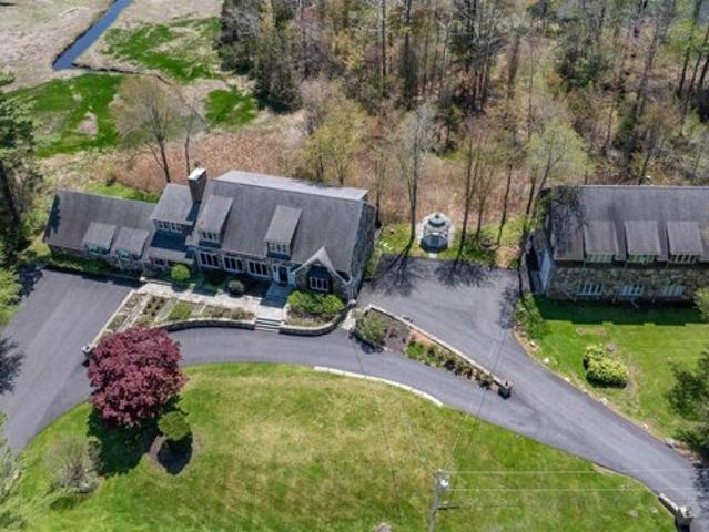 Depot Rd, Hampton Falls, Home For Sale
