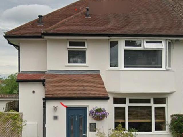 Derwent Avenue, Oxford, OX3 1 bed semi detached house to rent £3,950 pcm £912 pw