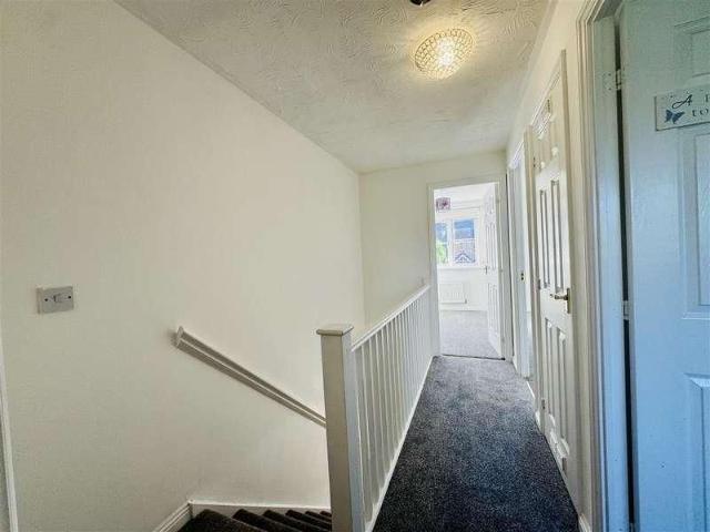 Derwent Close, Watford, WD25