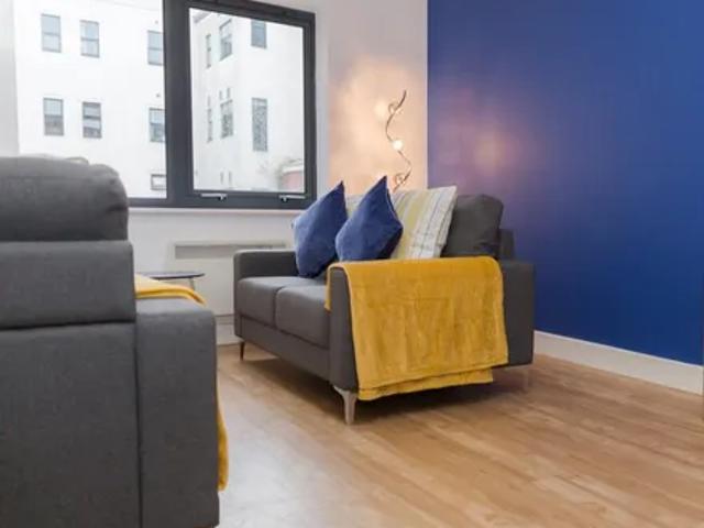 Derwent Foundry, 5 Mary Ann Street, Birmingham, B3 1BG, United Kingdom | 2 bed apartment for rent #137020403 | Rentberry
