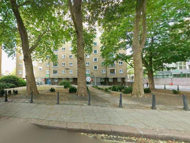 Derwent, London NW1 2 bed flat to rent £2,600 pcm £600 pw