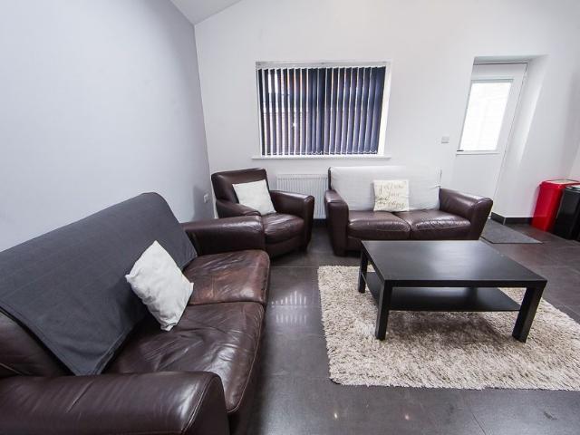 Derwentwater Terrace, Headingley, Leeds