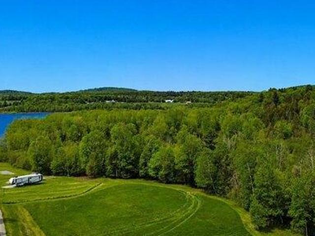 Derby VT 05829 103074737