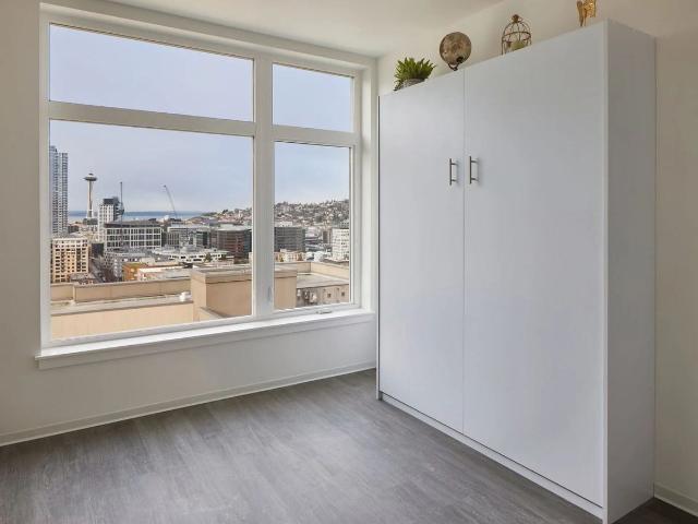 Derby Capitol Hill Studio Apartment for Rent at 123 Bellevue Ave E, Seattle, WA 98102 Broadway