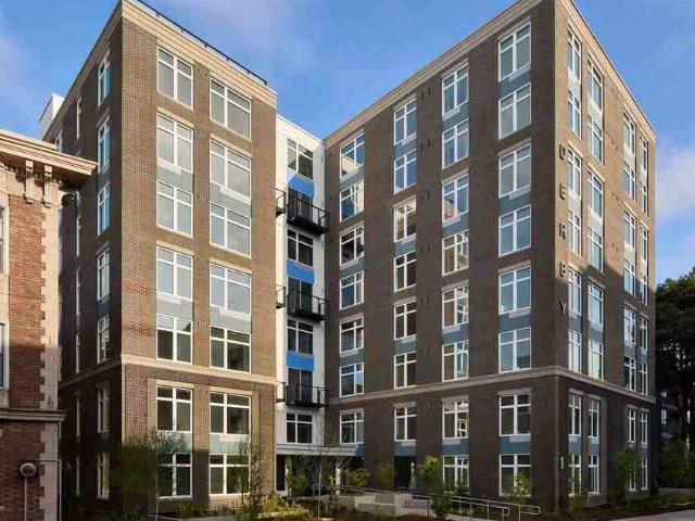 Derby Capitol Hill Studio Apartment for Rent at 123 Bellevue Ave E, Seattle, WA 98102 Broadway