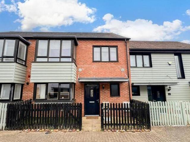 Derby Drive, Leybourne, 4 Bedroom Terraced