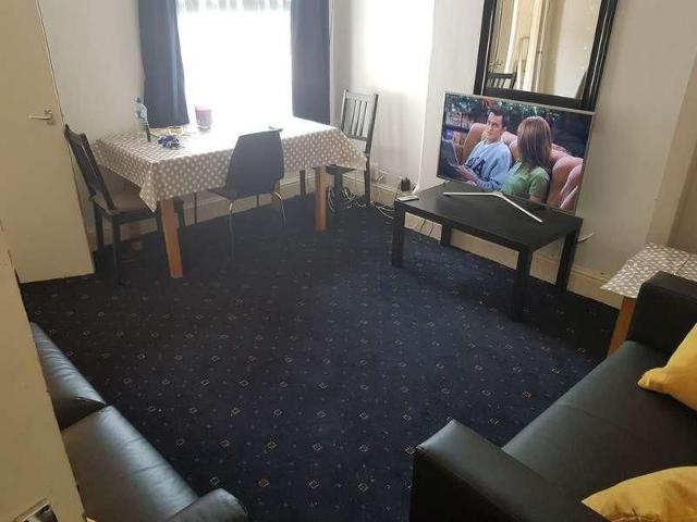 Derby Grove Bed / Bath, NG7