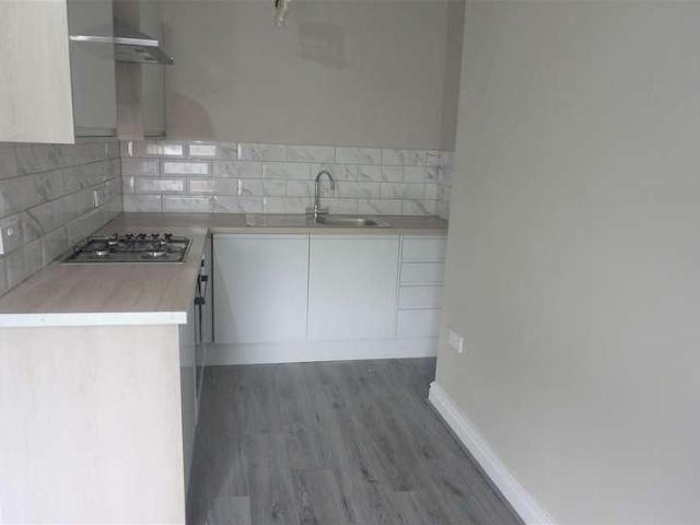 Derby Lane, Liverpool, L13