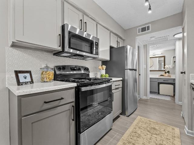 Derby Park 1 Bedroom Apartment for Rent at 606 Ih 30, Grand Prairie, TX 75050