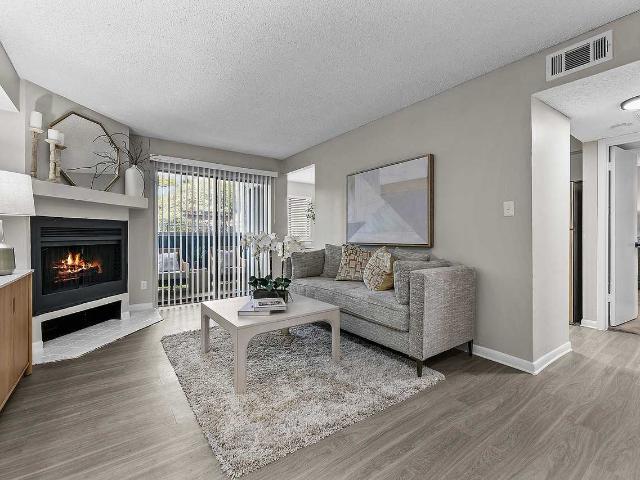 Derby Park 2 Bedroom Apartment for Rent at 606 Ih 30, Grand Prairie, TX 75050