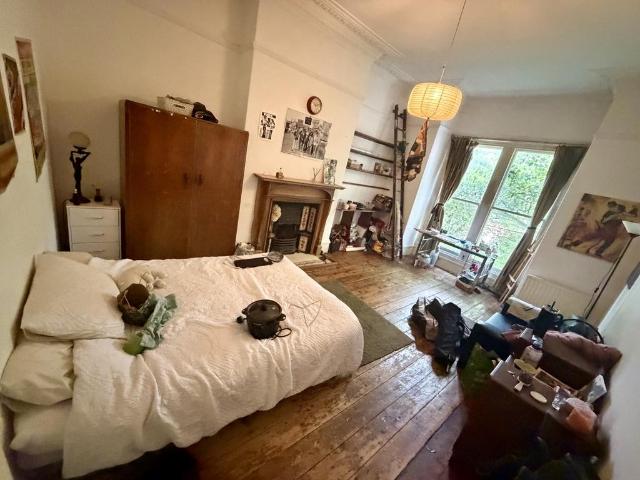 Derby Road, Manchester, M14 8 bed house to rent £4,160 pcm £960 pw