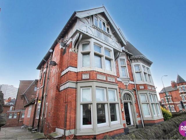 Derby Road, Nottingham 6 bed apartment to rent £2,574 pcm £594 pw